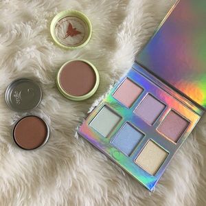 Makeup | Bronzer And Highlighter Box | Poshmark